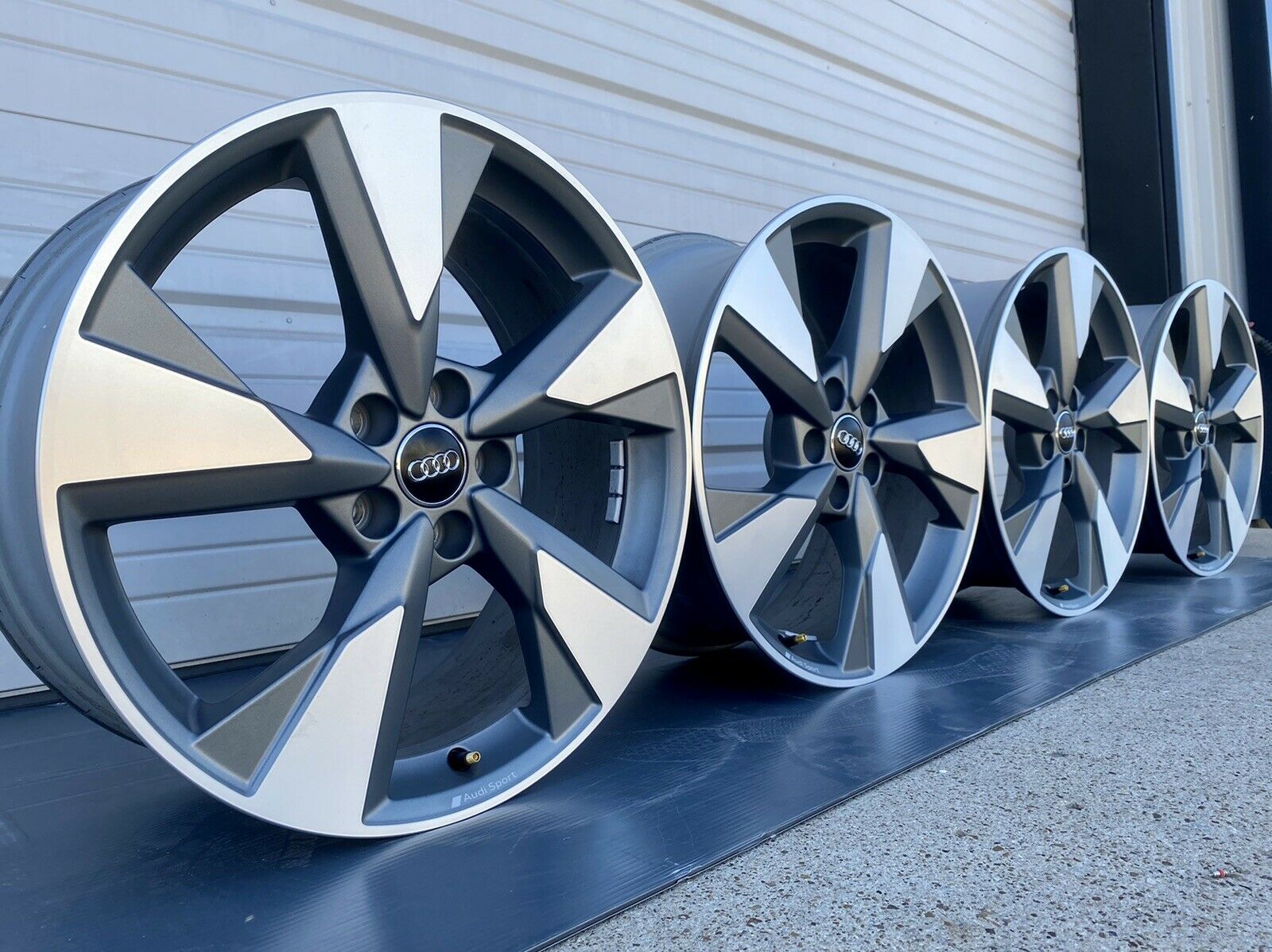 2020 AUDI SPORT Q5 OEM FACTORY 19" WHEELS RIMS 80A601025AN LESS THAN 3 ...
